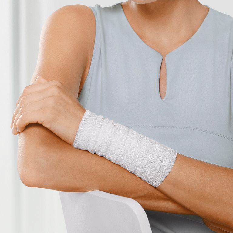Elastomull® elastische Fixierbinde 4m x 8cm 20 St - Shop Apotheke