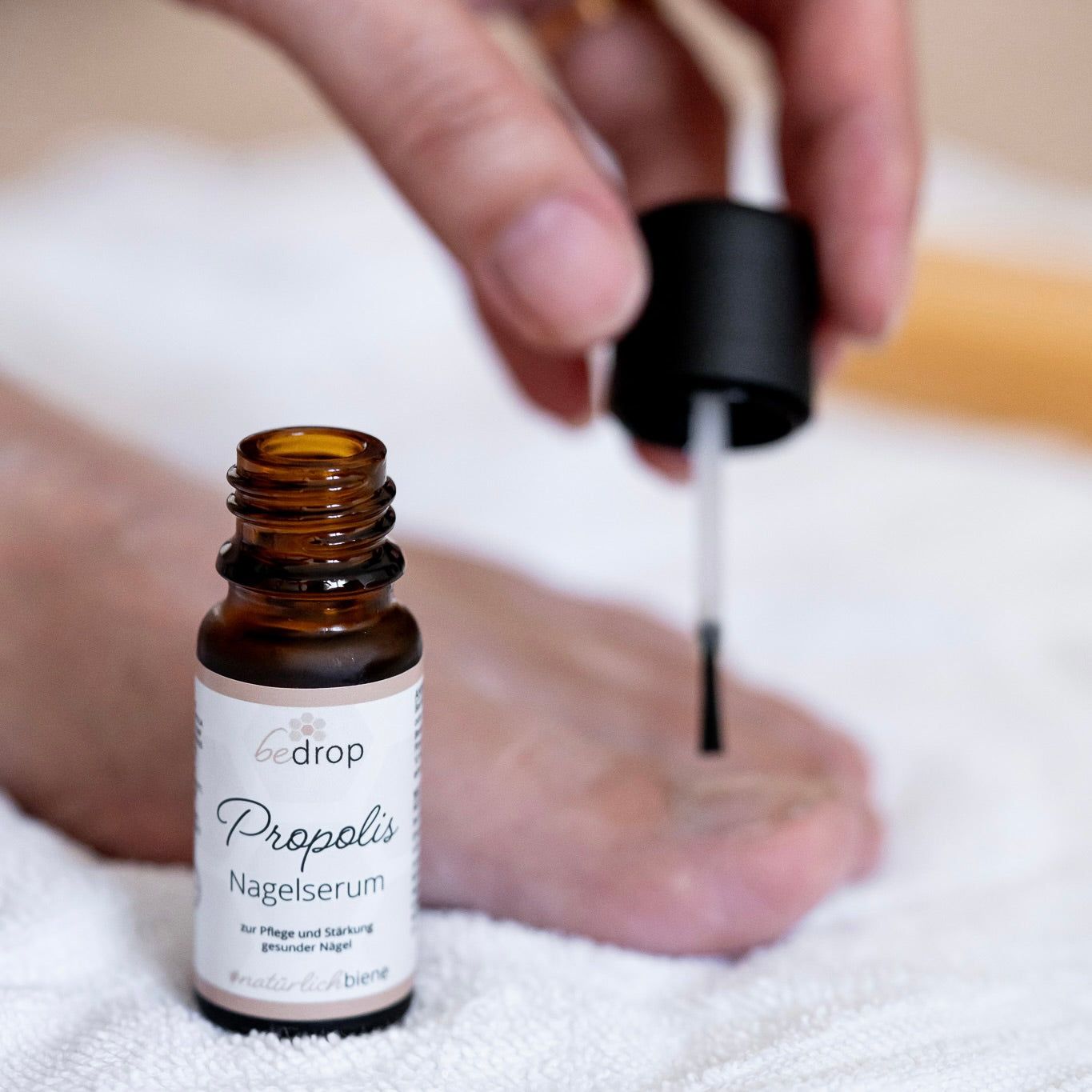 bedrop: Propolis Nagelserum - Nagelpflege mit hochdosiertem Propolis ...